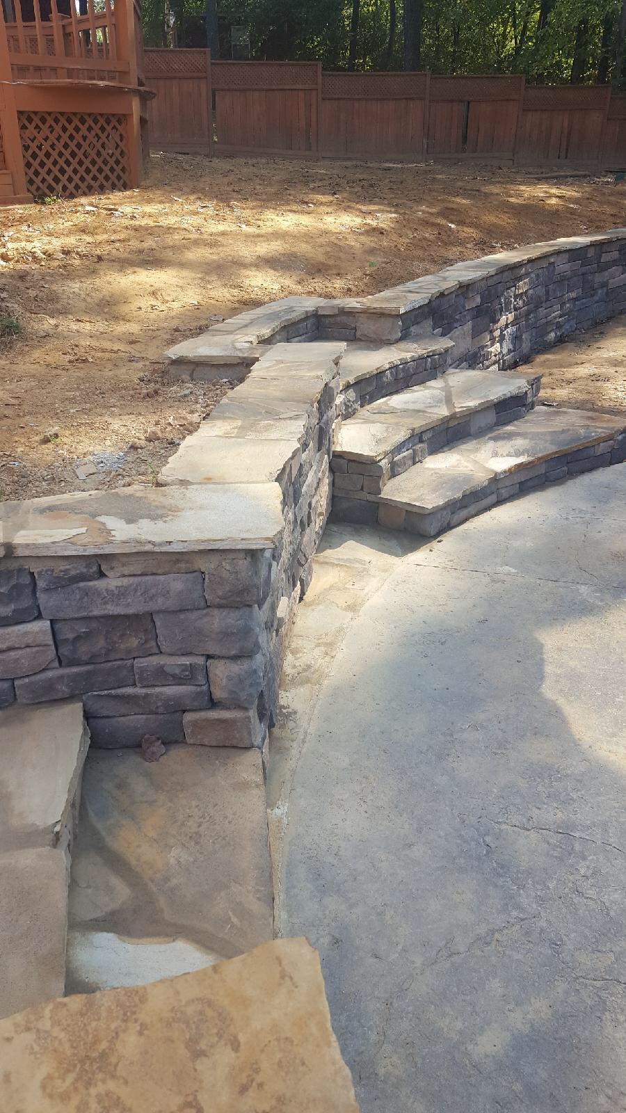 Retaining Wall Gallery | D and G Contacting, LLC